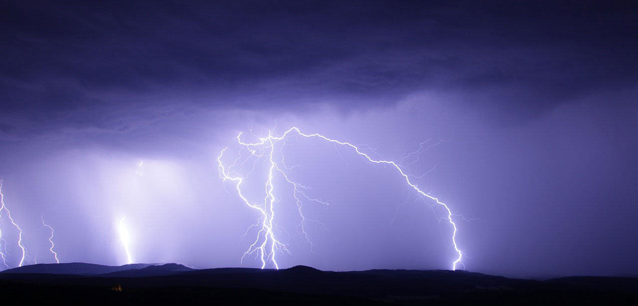 Types of Lightning | WeatherBug | WeatherBug