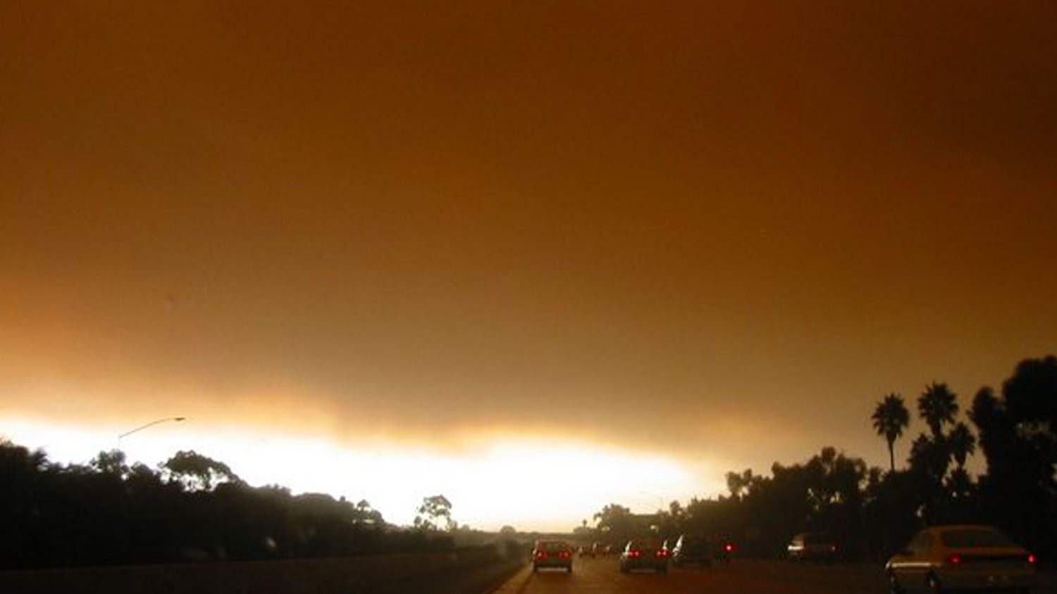 On This Day In 2003: Cedar Fire Ravages San Diego Area | WeatherBug